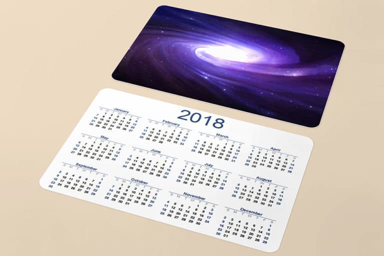 Download This Free Pocket Calendar Mockup - Designhooks